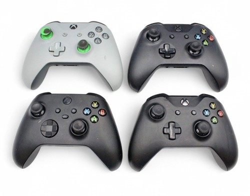 4x Used MICROSOFT XBOX 360 & ONE Wireless Game Controllers 3x Black/ 1x ...