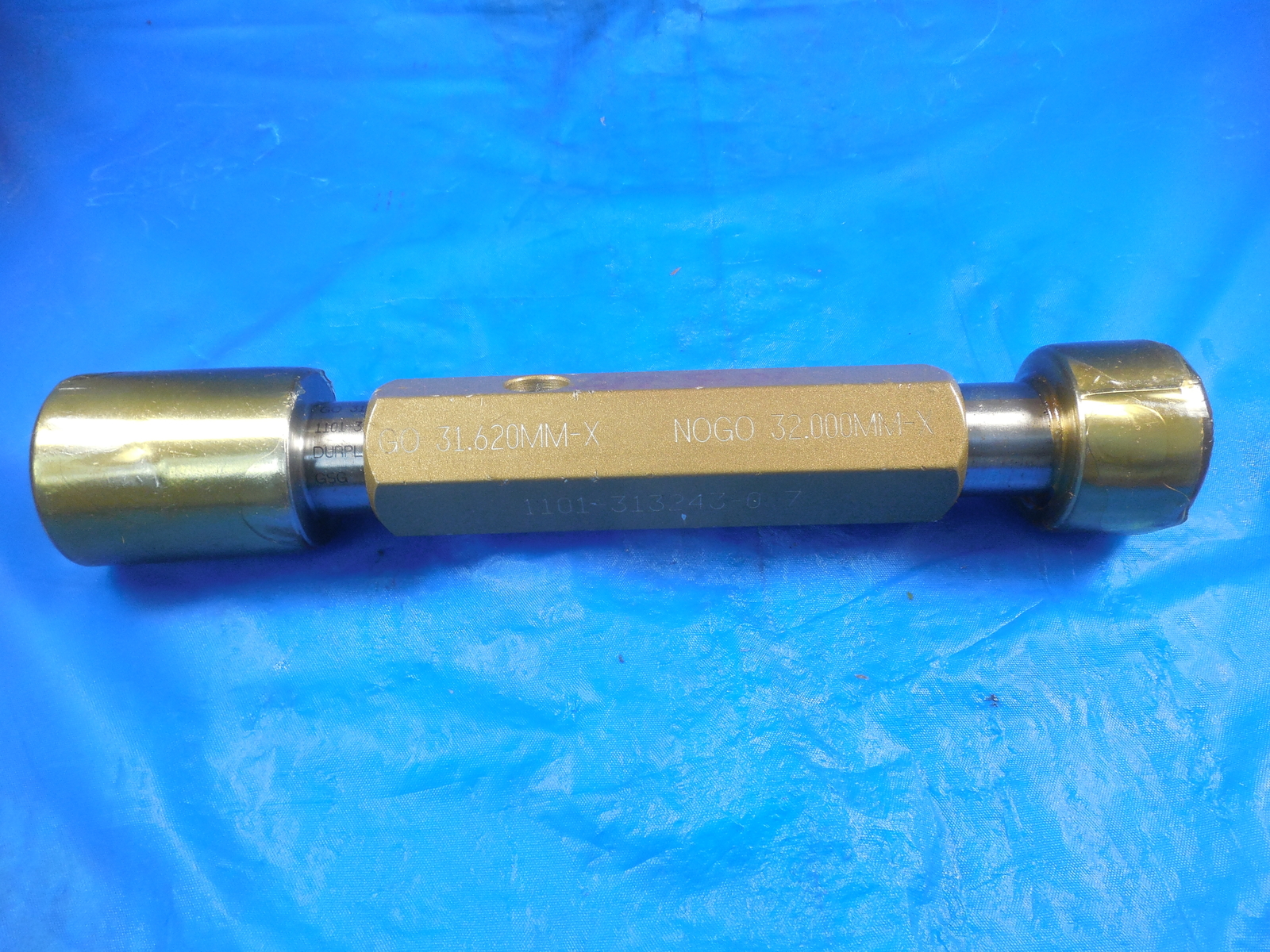 31.620 & 32.000 MM CLASS X SMOOTH PIN PLUG GAGE GO NO GO 32 MM 32.0 1. ...