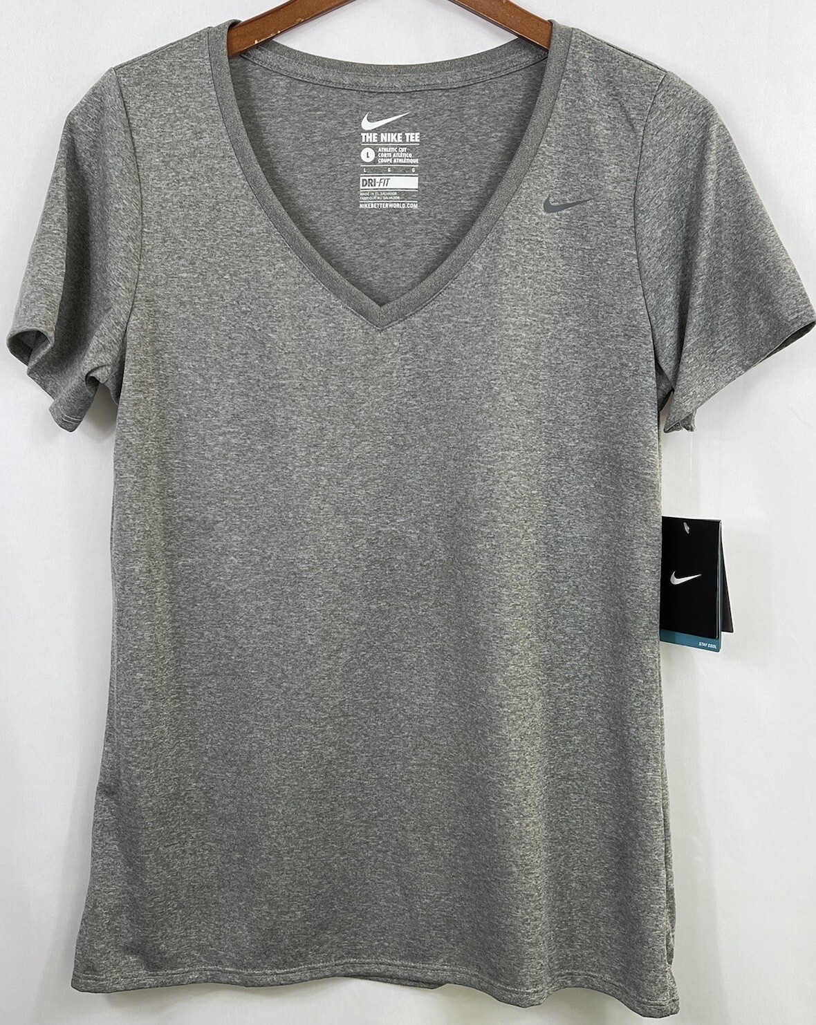 The Nike Tee Women’s LARGE Gray Dri-Fit Athletic Cut Shirt NWT | eBay