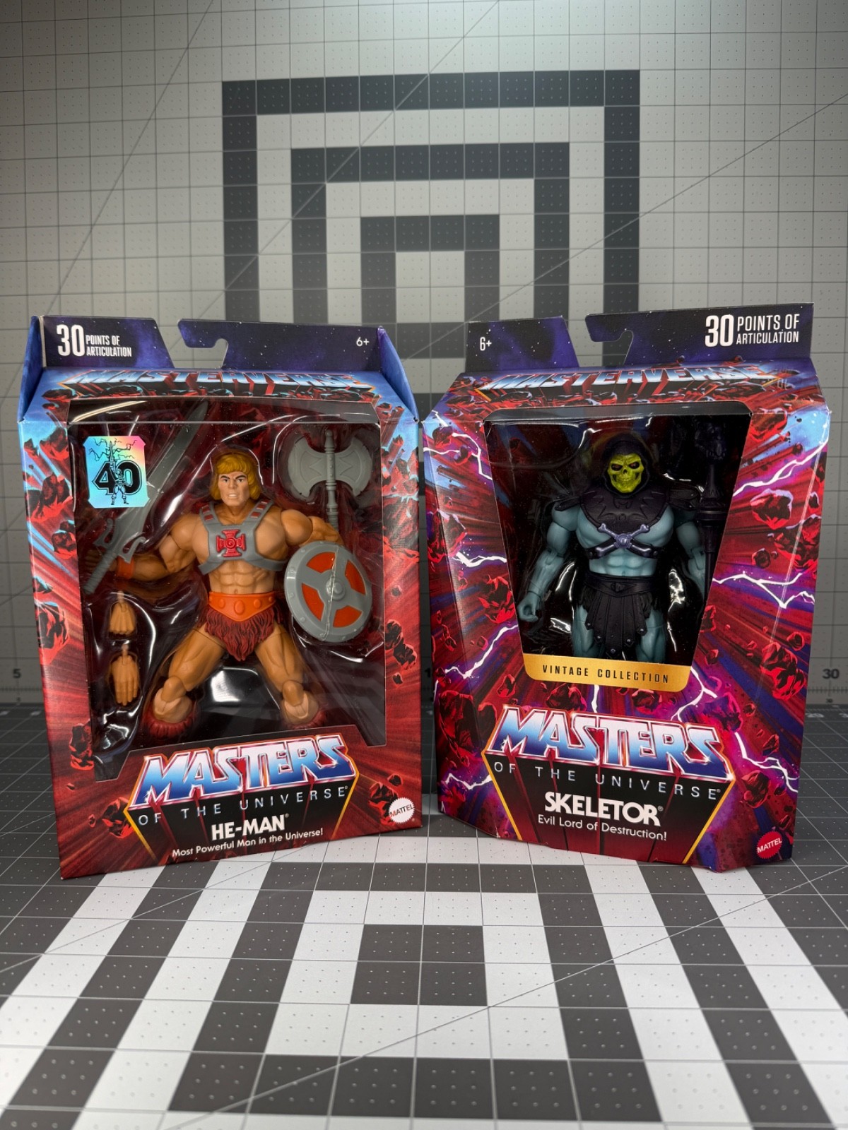 Masters of the Universe Masterverse 40th He-Man & Vintage Skeletor ...