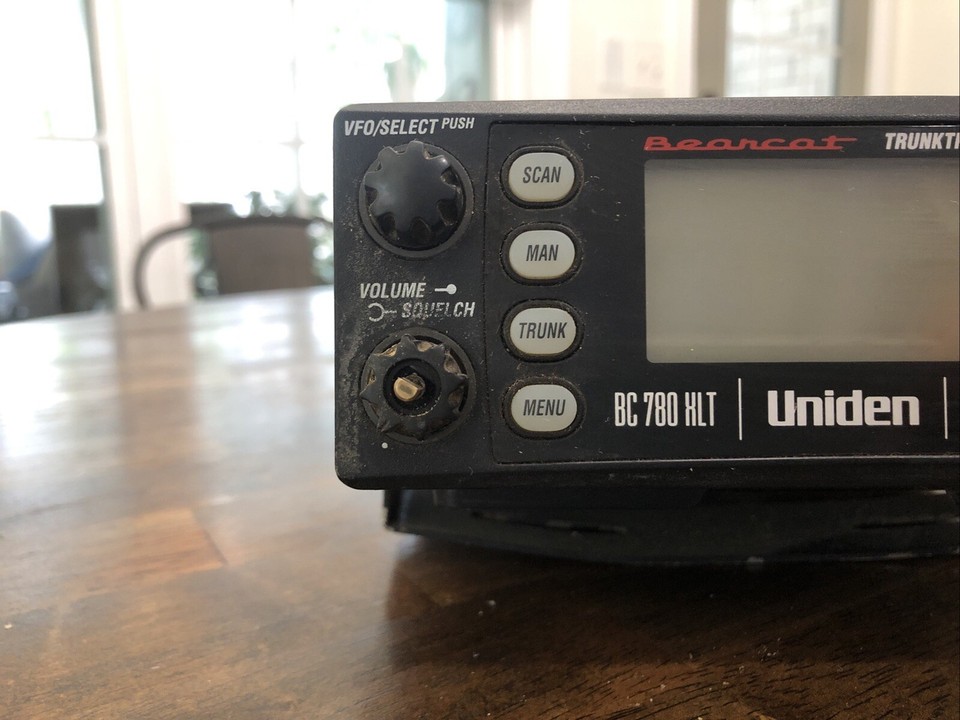 Uniden BC780XLT Radio Channel Scanner with Trunktracker III Tested ...