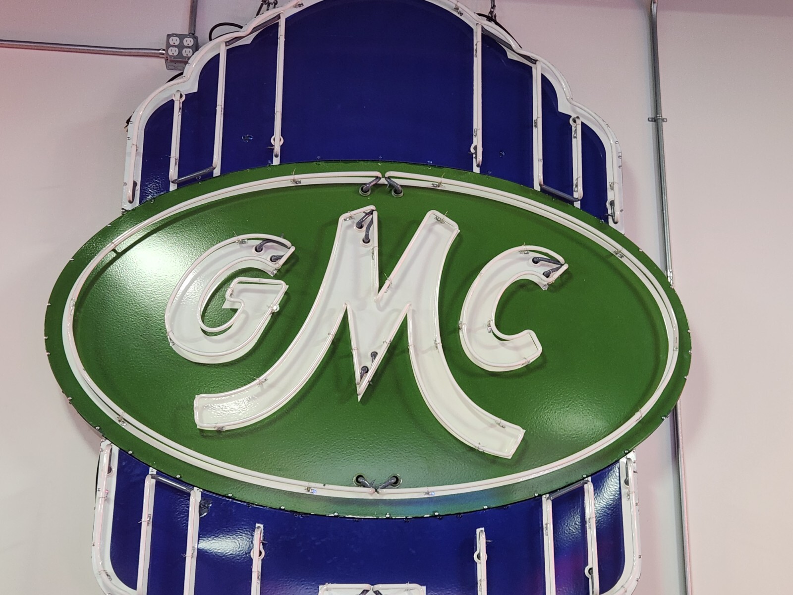 New GMC Trucks Porcelain Neon Sign 78 IN W x 15 FT 4 IN H | eBay