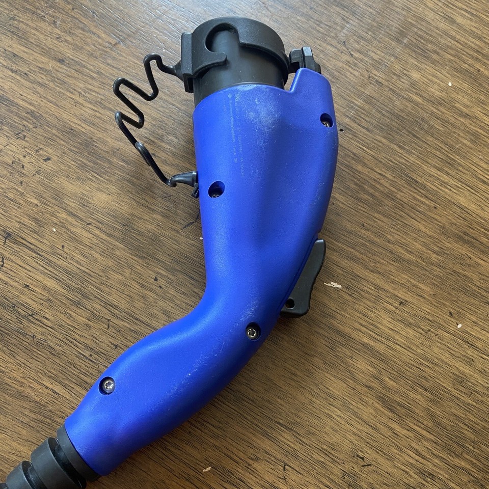 Toyota EV Charger Prius Prime RAV4 Camry Plug in Hybrid PHEV charging ...