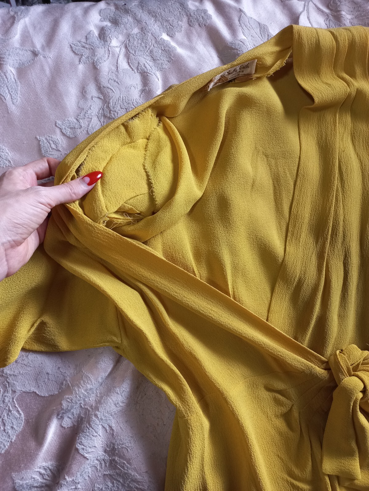 Vintage 1940s Rare True Chartreuse Padded Shoulders Wrap Bombshell ...