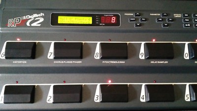 Pedalera MIDI de efectos guitarra DIGITECH RP 12 . Regalo maleta rígida ...