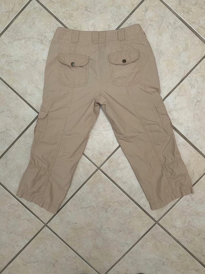 Beige Cargo Capris. Size 4. Very light weight. | eBay