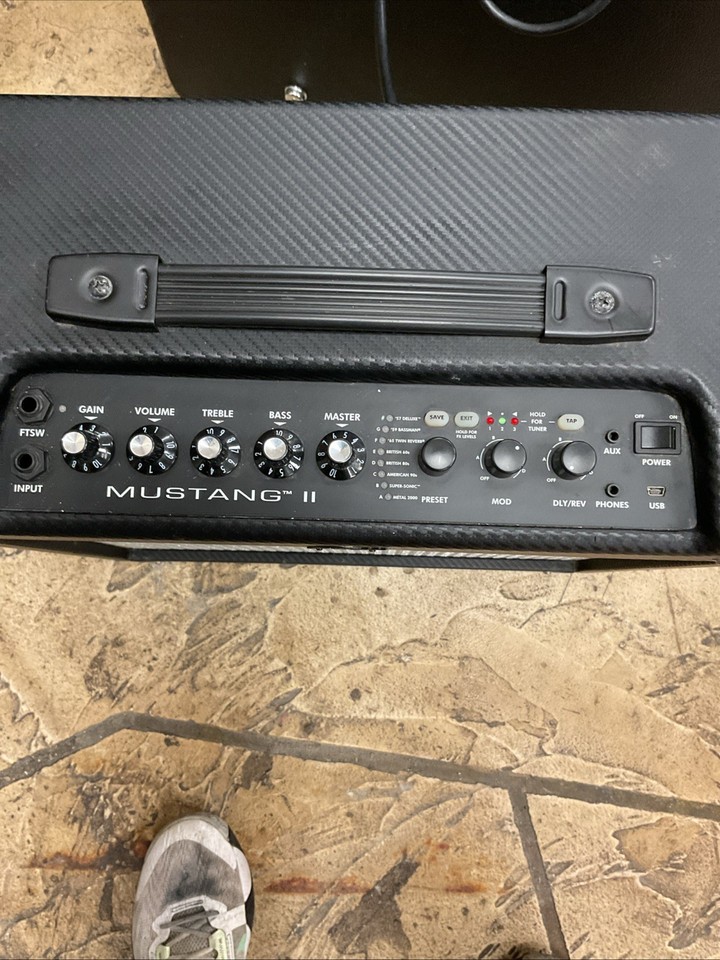 Fender Mustang II DSP Guitar Amplifier WITH REVERB/DELAY MASTER&GAIN AWESOME AMP | eBay