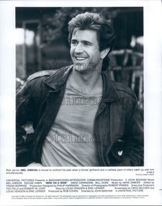 1990 Handsome Smiling Actor Mel Gibson Wearing Leather Jacket Press ...