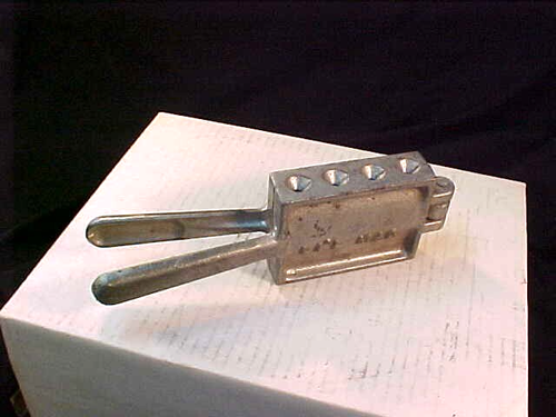 vtg LI’L MAC 203 - 3 Ounce Bank Sinker Mold Makes 4 At A Time Lead ...
