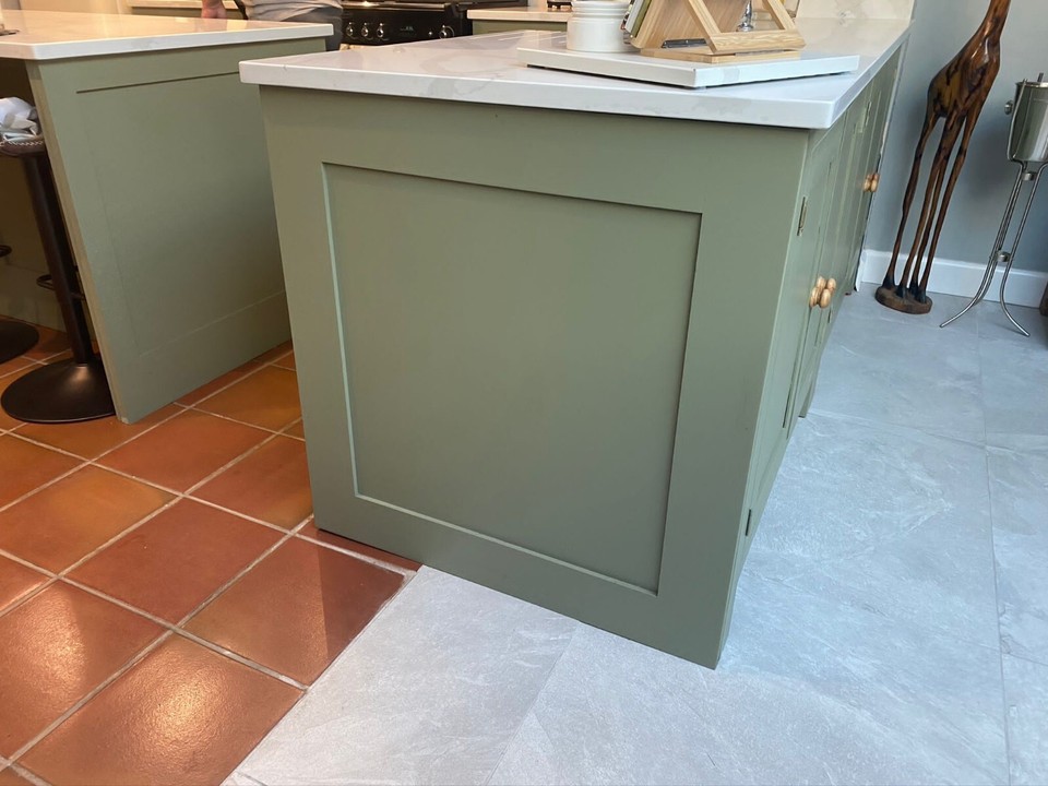 Cotswold Farrow and Ball Painted Solid Kitchen Island (Bespoke Made to ...