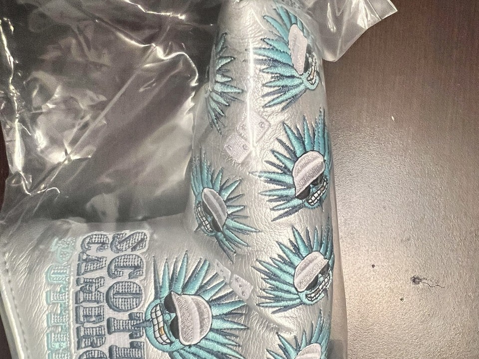 Very Rare Scotty Blue 2023 Scotty Cameron TCC Agave Man Gambler Putter ...