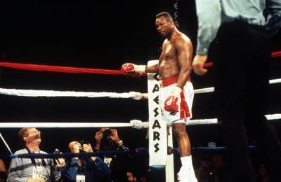 Larry Holmes Looks On From His Corner BOXER BOXING OLD PHOTO | eBay ...