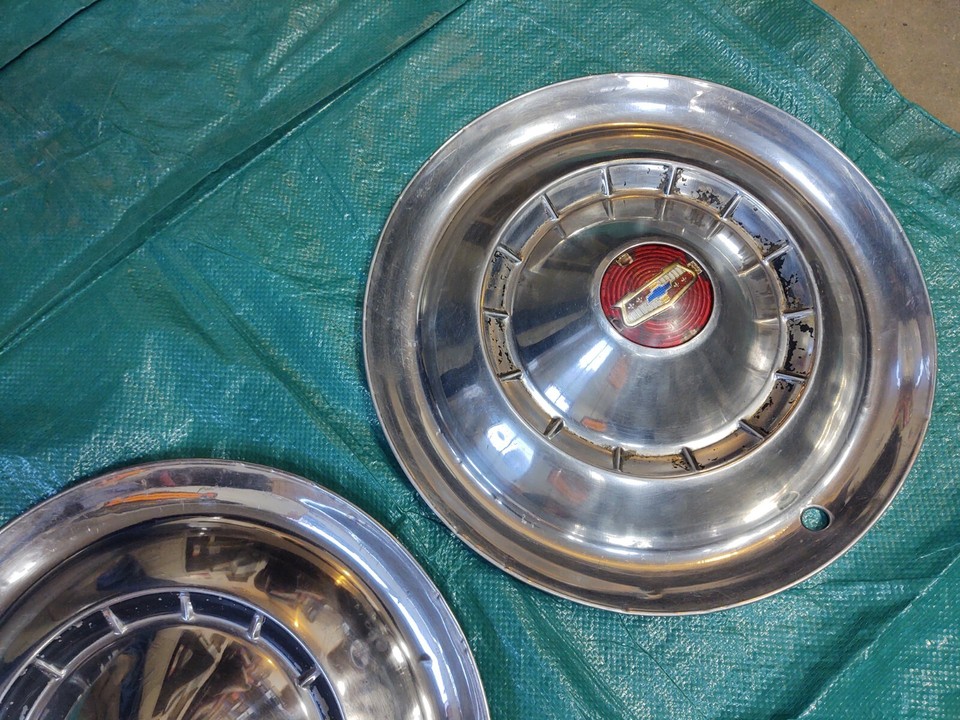 GM OEM 53 1953 1954 54 CHEVY ACCESSORY HUBCAP 15 Wheel Cover Hub Caps ...