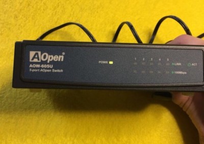 AOpen AOW-605U 5-Port Switch Version D2 N625 90.18E10.118 | eBay