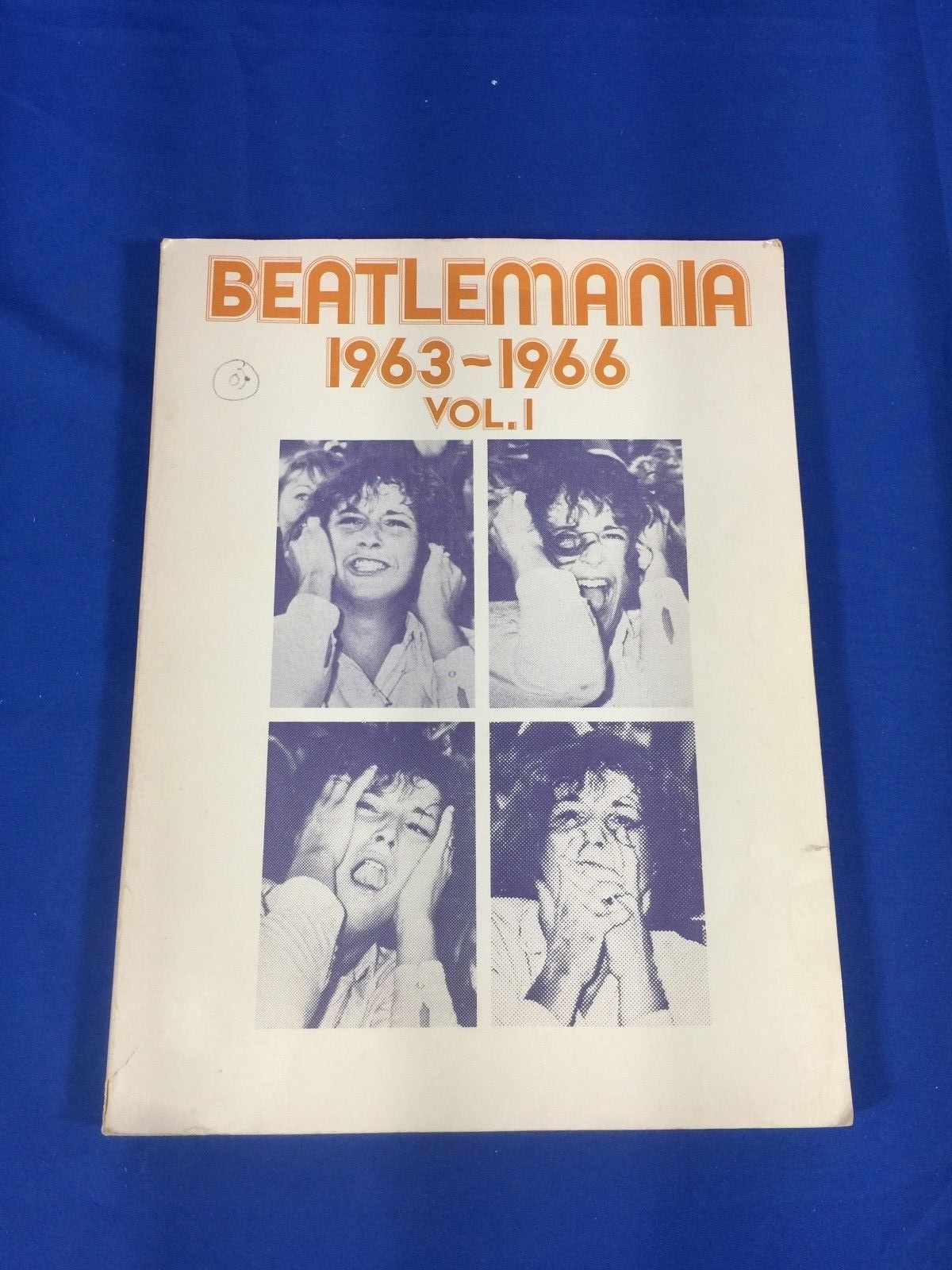 "BEATLEMANIA" 1963-1966, VOL.1 PIANO~VOCAL~GUITAR MUSIC BOOK "THE ...