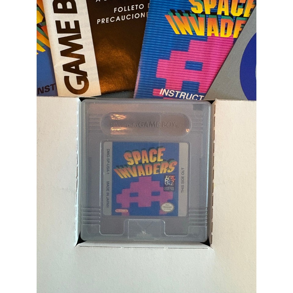 Space Invaders (Nintendo Game Boy, 1994) Complete in Box CIB w/ Manual ...
