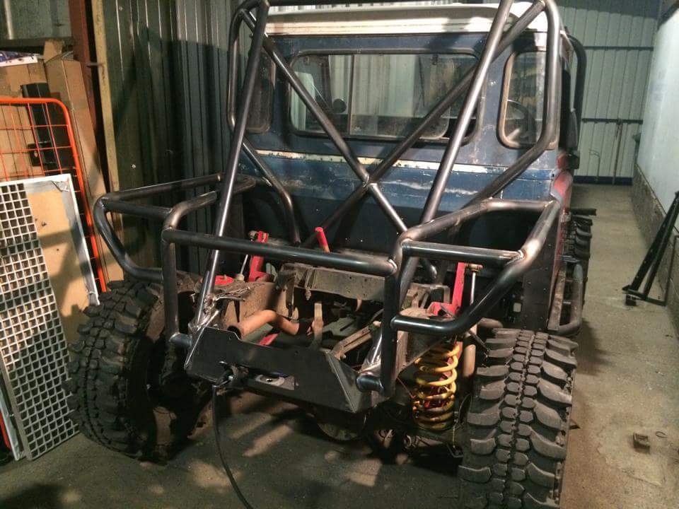 Land Rover Defender 90 110 Full External Roll Cage Kit Form Steel Tube ...