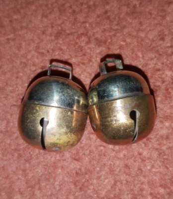 Falconry, Dog,Cat Bells Two Tensile Acorn Bell Pair (Brass & Silver ...