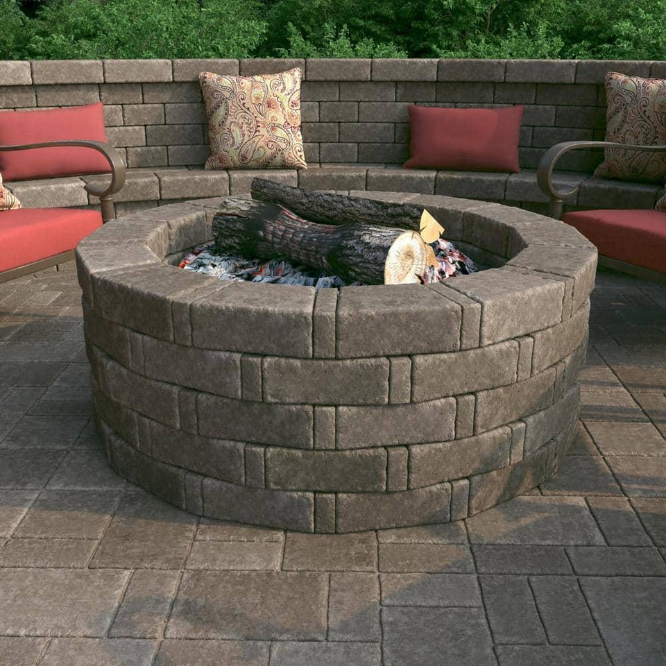 Pavestone Greystone Concrete Paver H 1.77" x W 3.50" x L 7.00" Rust ...