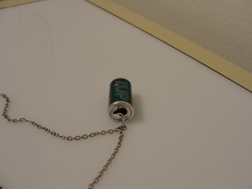 small 7up can soft drink soda pendant 16" chain toy vending machine ...