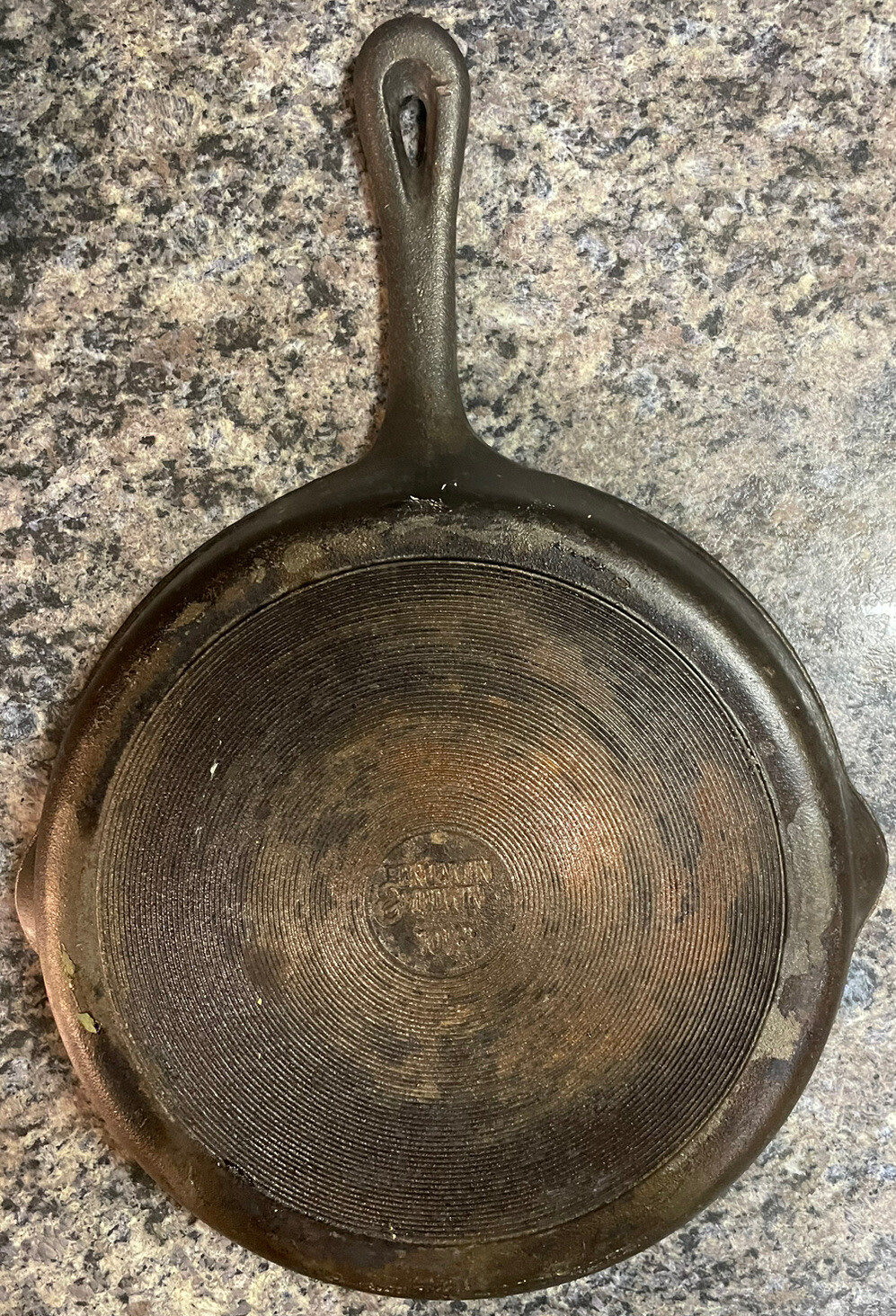 Vintage Benjamin & Medwin 10.5” Double Spouts Cast Iron Skillet Swirl ...