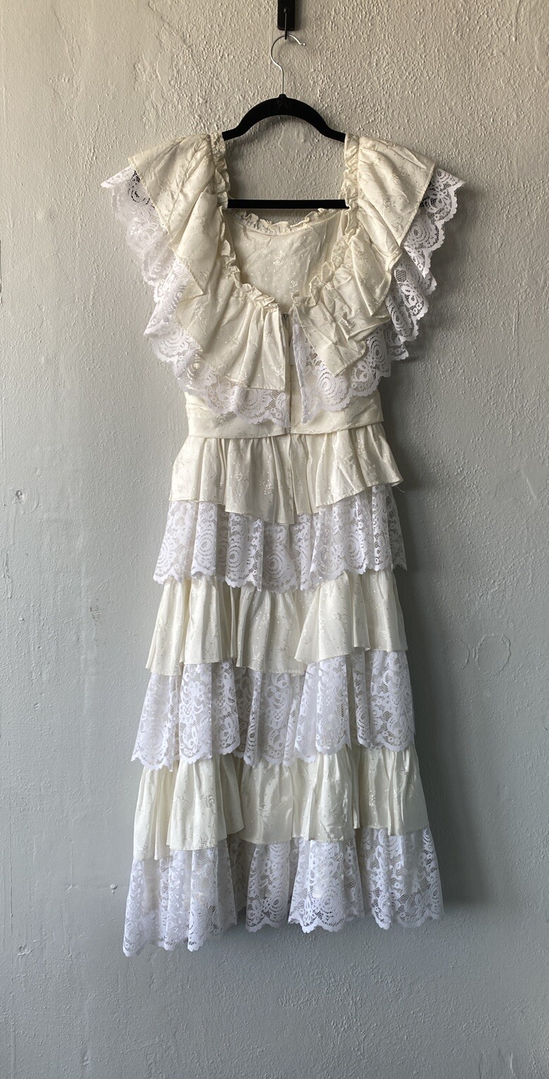 Vintage 80s White Lace Ruffle Wedding Dress Size 2XS … - Gem
