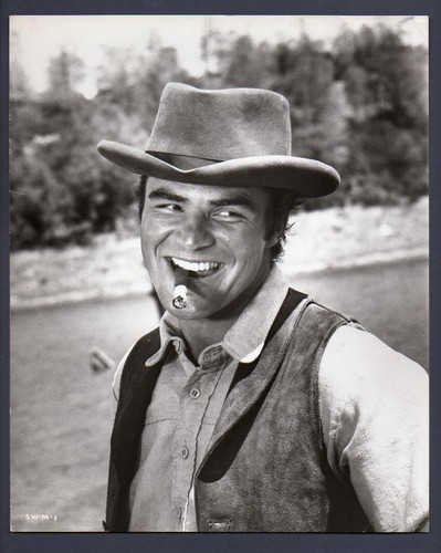 BURT REYNOLDS smoking cigar SAM WHISKY Western comedy ORIG PHOTO ...