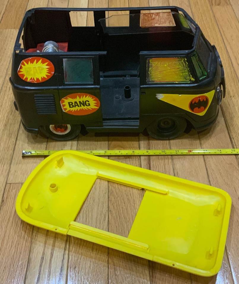 Vintage 1975 Mego Batman Mobile Bat Lab Van Volkswagen Bus Incomplete ...