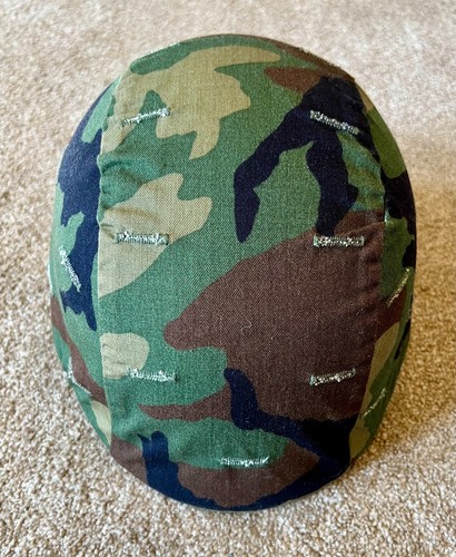 New US Military PASGT Ballistic Helmet with Woodland Camo Cover, Sz M-1 ...