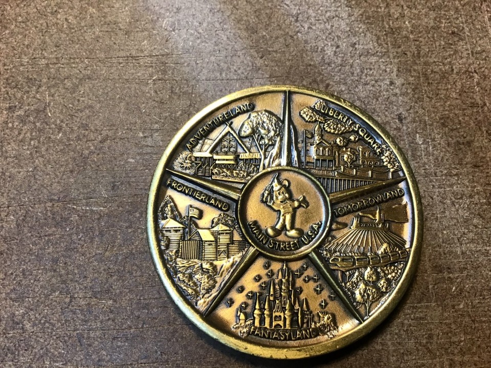 Walt Disney World Bronze Commemorative Coin / Token Main Street | eBay