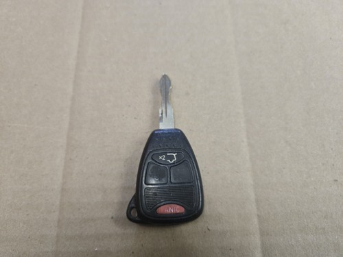 Dodge Chrysler OEM Van Keyless Entry Power Lock Tailgate Alarm Key Fob ...