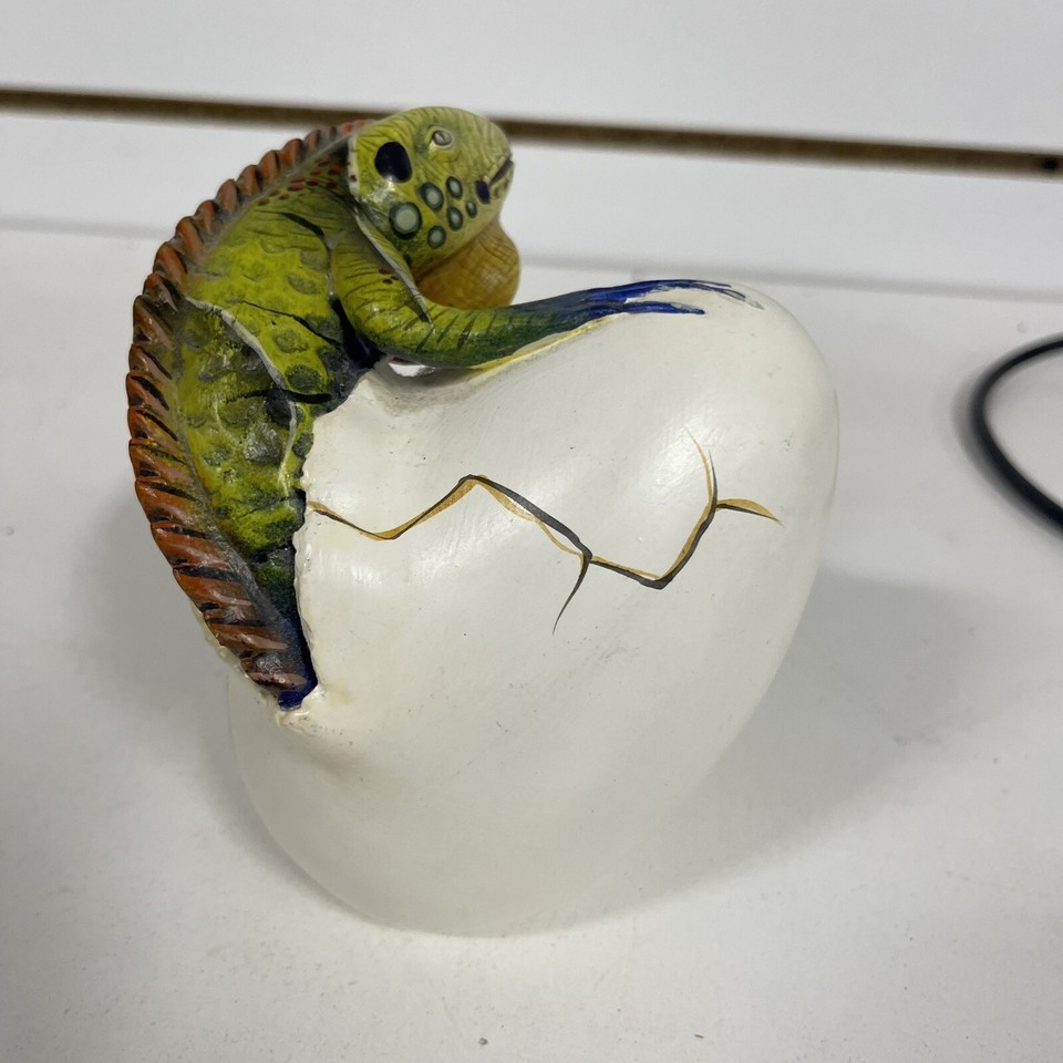 Vtg Mexican Ceramic Hatching Egg with Lizard 5” Artist Signed Nice | eBay