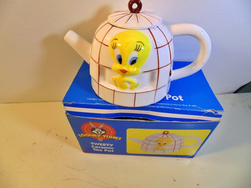 Looney Tunes Tweety Bird Vintage 1997 Hand Painted Ceramic Tea Pot by ...