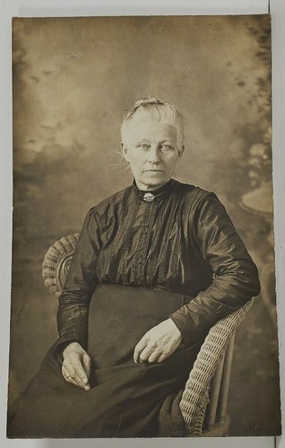 RPPC Pretty Old Woman Posing Seated Studio Aunt Emily Lu c1907 Postcard ...