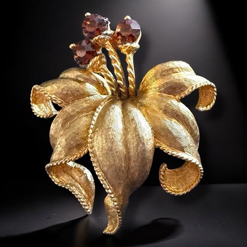 Mamselle Gold Tone Flower Brooch Amber Rhinestone Signed Pin Vintage ...