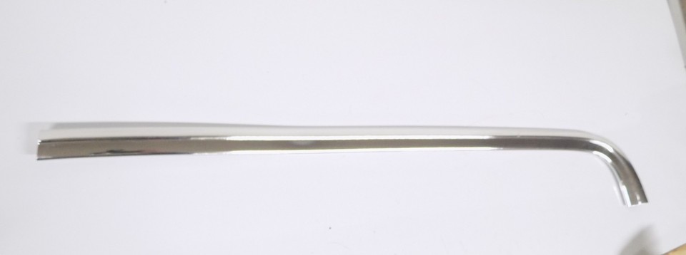 NOS GM 1973 Pontiac SIDE REVEAL MOLDING RH 9891915 | eBay
