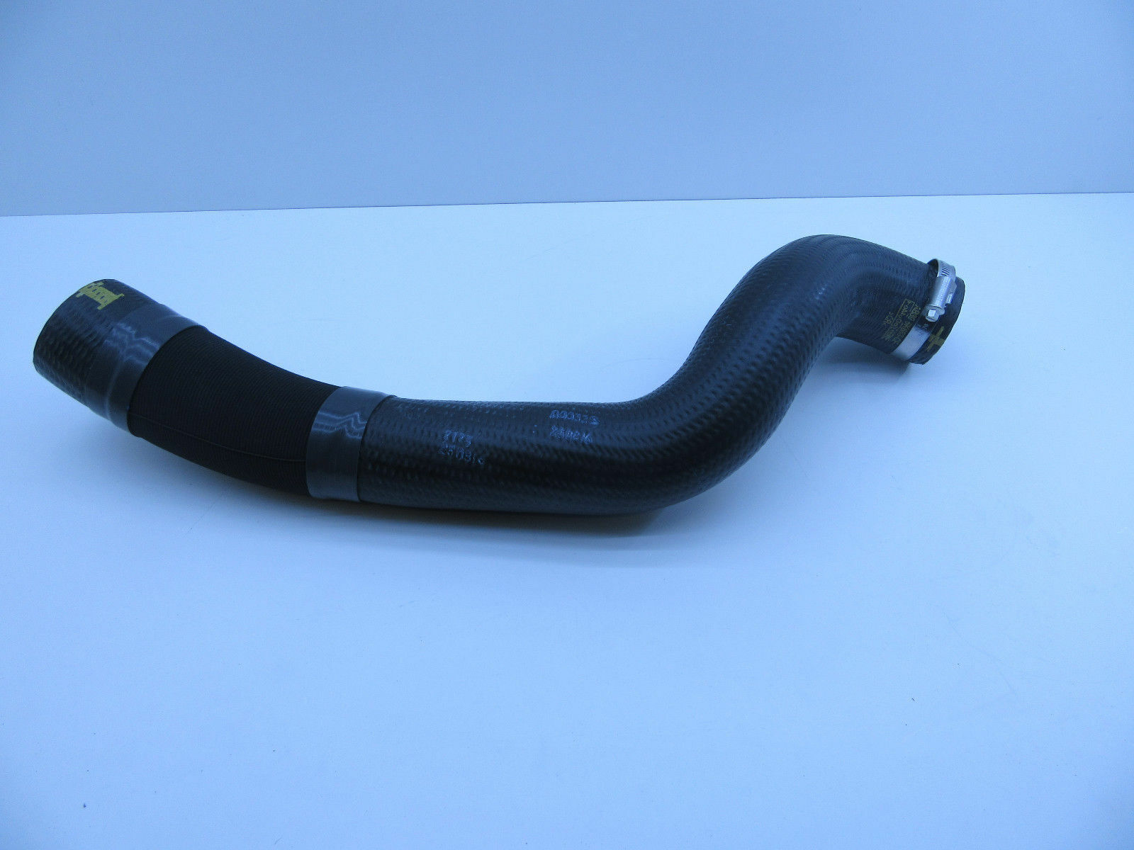 GENUINE INTERCOOLER AIR INTAKE HOSE PIPE SUITS 3.2L TURBO DIESEL FORD ...
