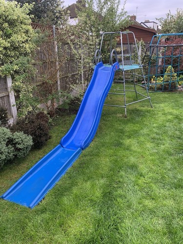 TP Toys Explorer Metal Climbing Frame with Den, Monkey Bars, and Slide ...