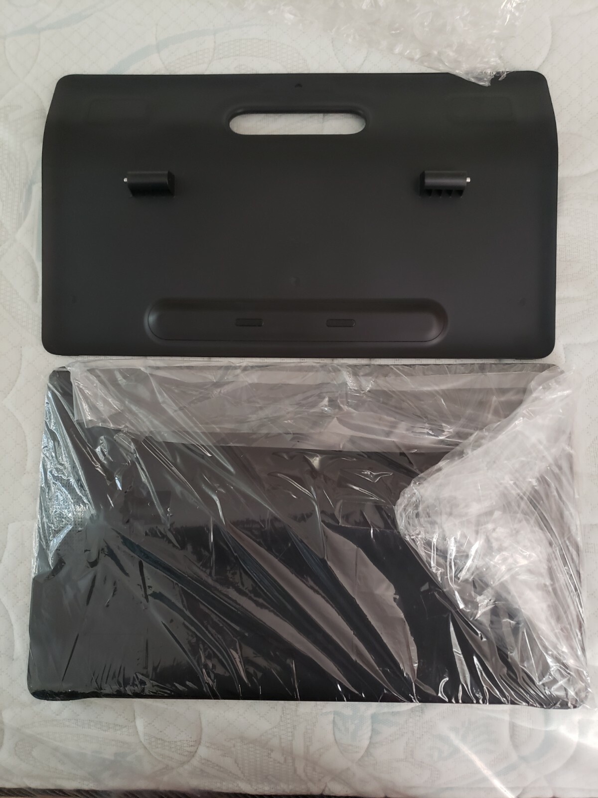 Samsung Galaxy View SM-T670NZKAXAR 32GB, Wi-Fi, 18.4 inch Tablet ...