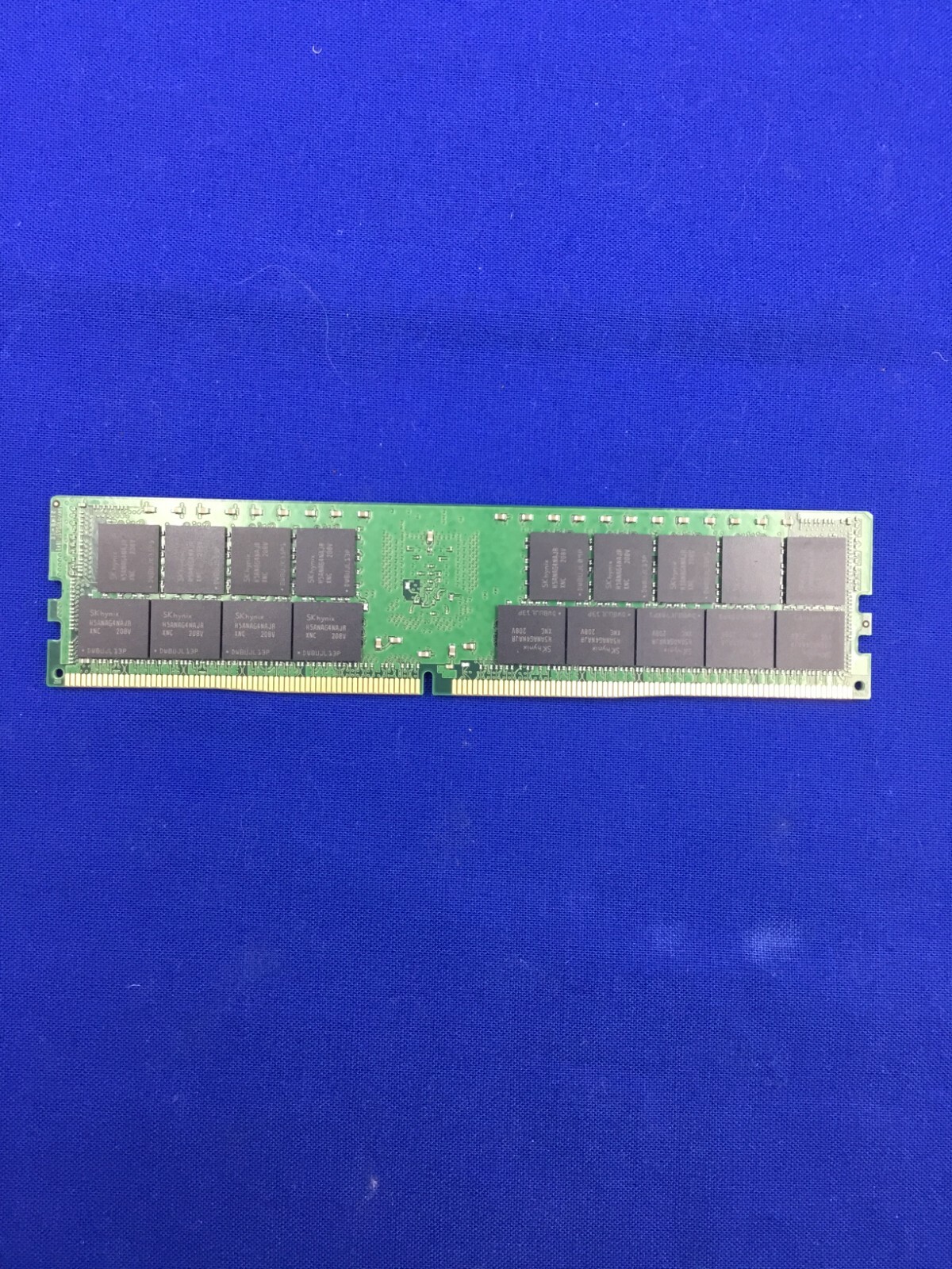 P11446-0A1 HPE 64GB (1X64GB) 2RX4 PC4-3200AA REGISTERED SMART MEMORY ...