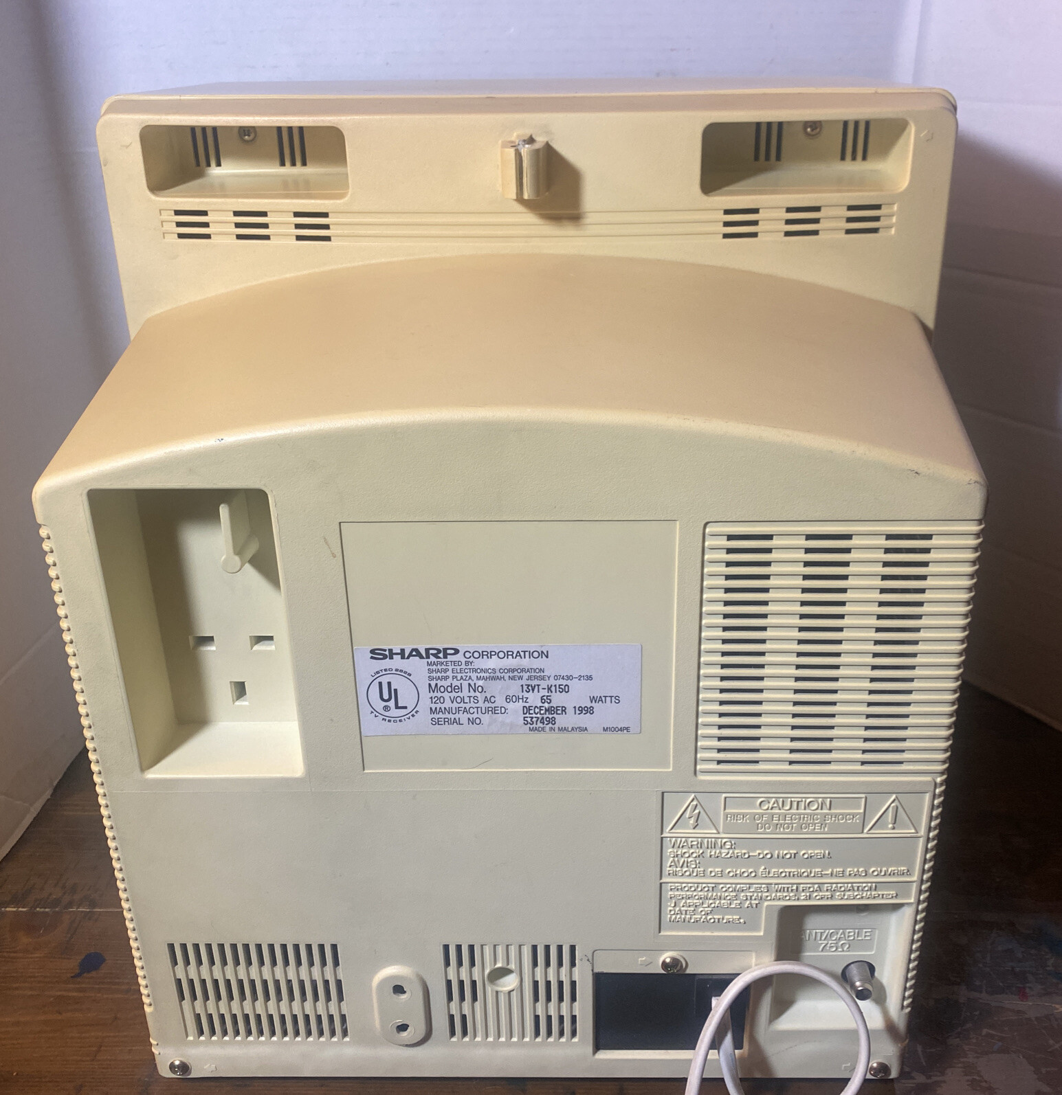 Vintage SHARP 13" TV VCR Combo CRT Retro Gaming Television White 13VT ...