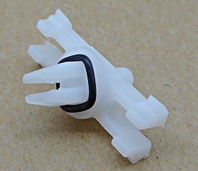 Genuine AUDI A4 allroad quattro Avant S4 A4L A6 qu. S6 A6L clip ...