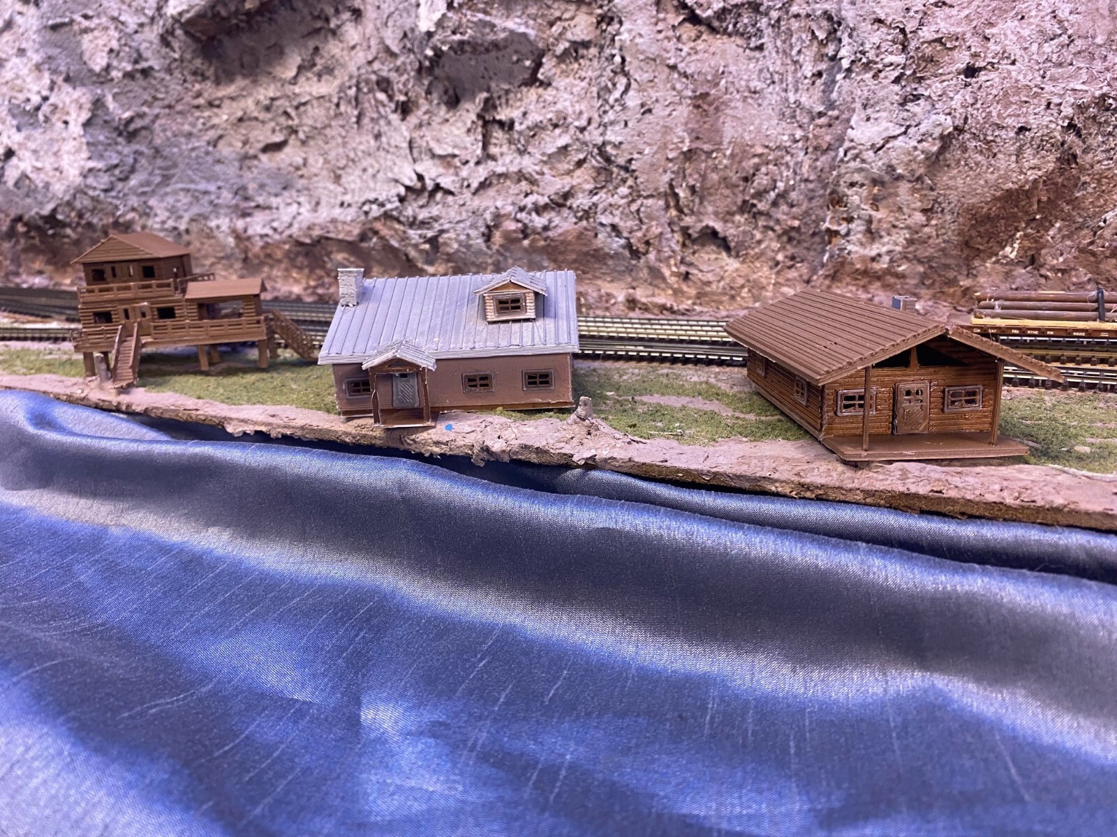 N Scale Cabin Set with Video Assembly Instructions - "Uncles" Series | eBay