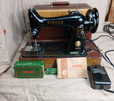 Singer Model 99 Potable Sewing Machine With Accessories | eBay