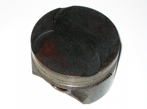 Moteur BMW M52 B25 Piston Mahle Taille Standard 1437046 D'Occasion ...