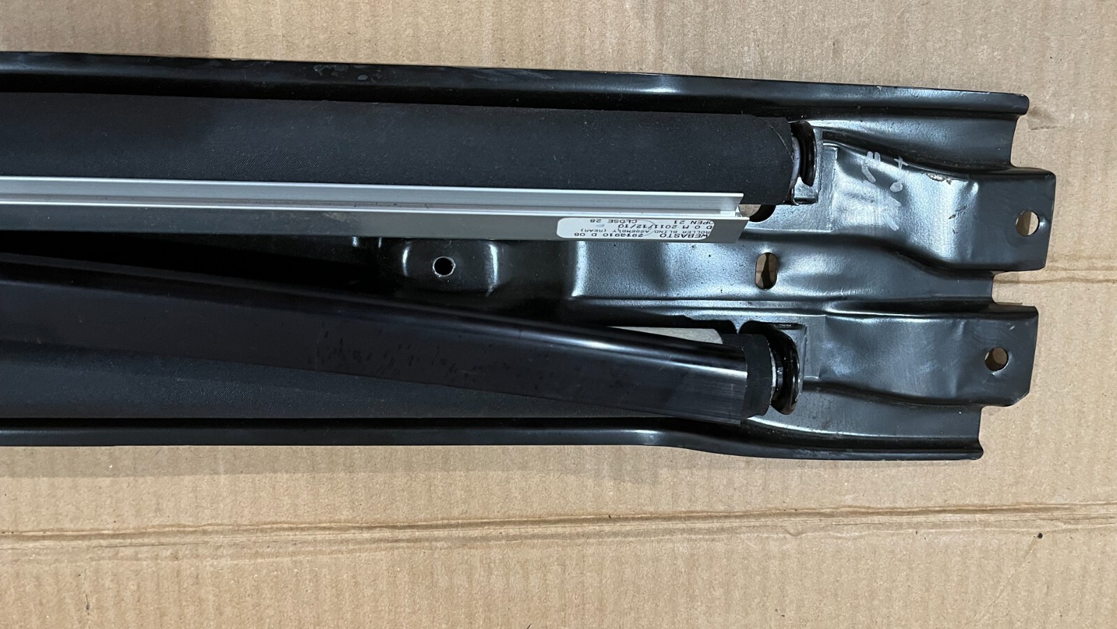 2009 - 2014 Nissan Maxima Rear Panoramic Sunroof Shade 91688-9N02A OEM ...