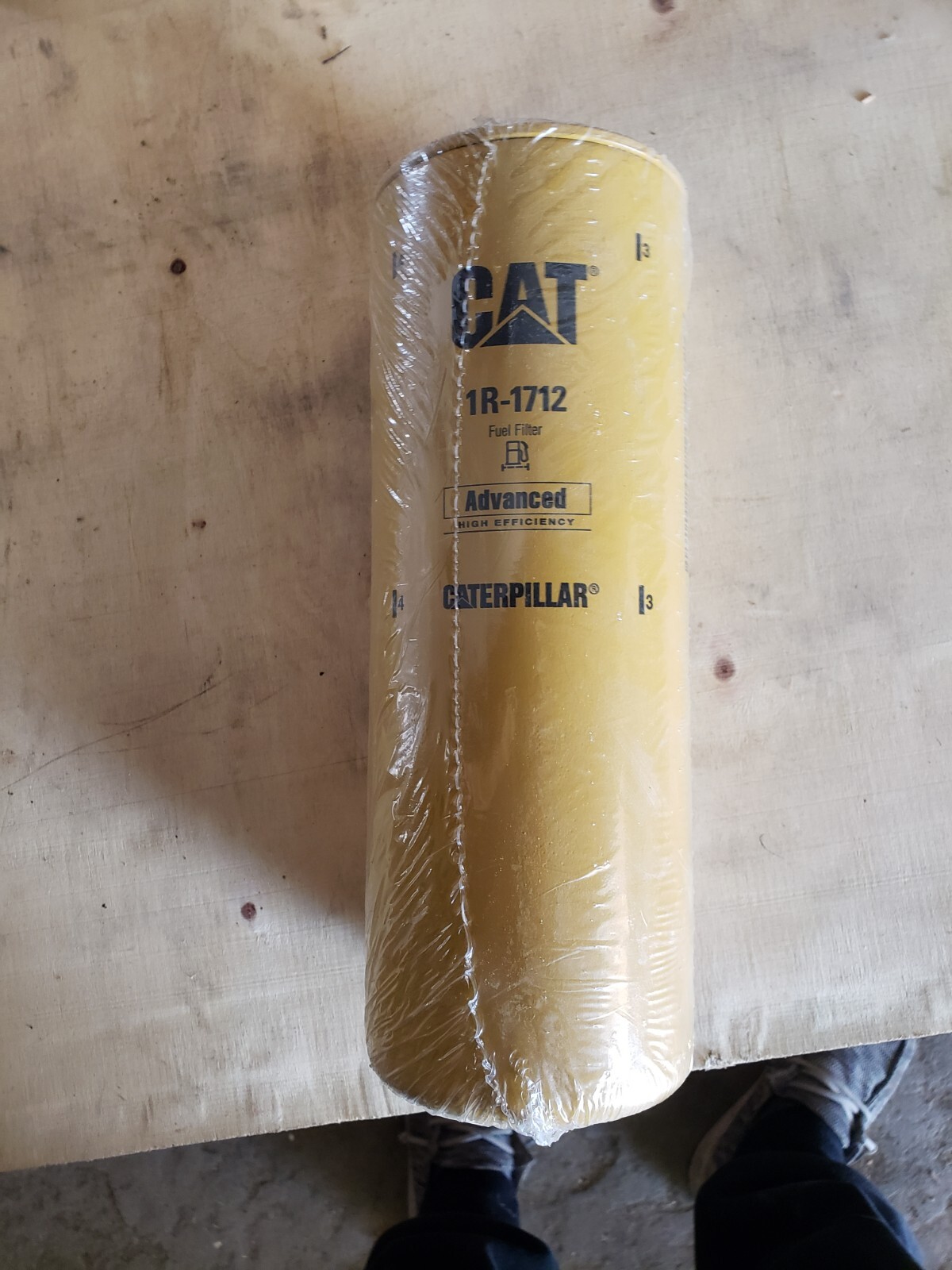 CATERPILLAR 1R-1712 - Fuel filter cross reference