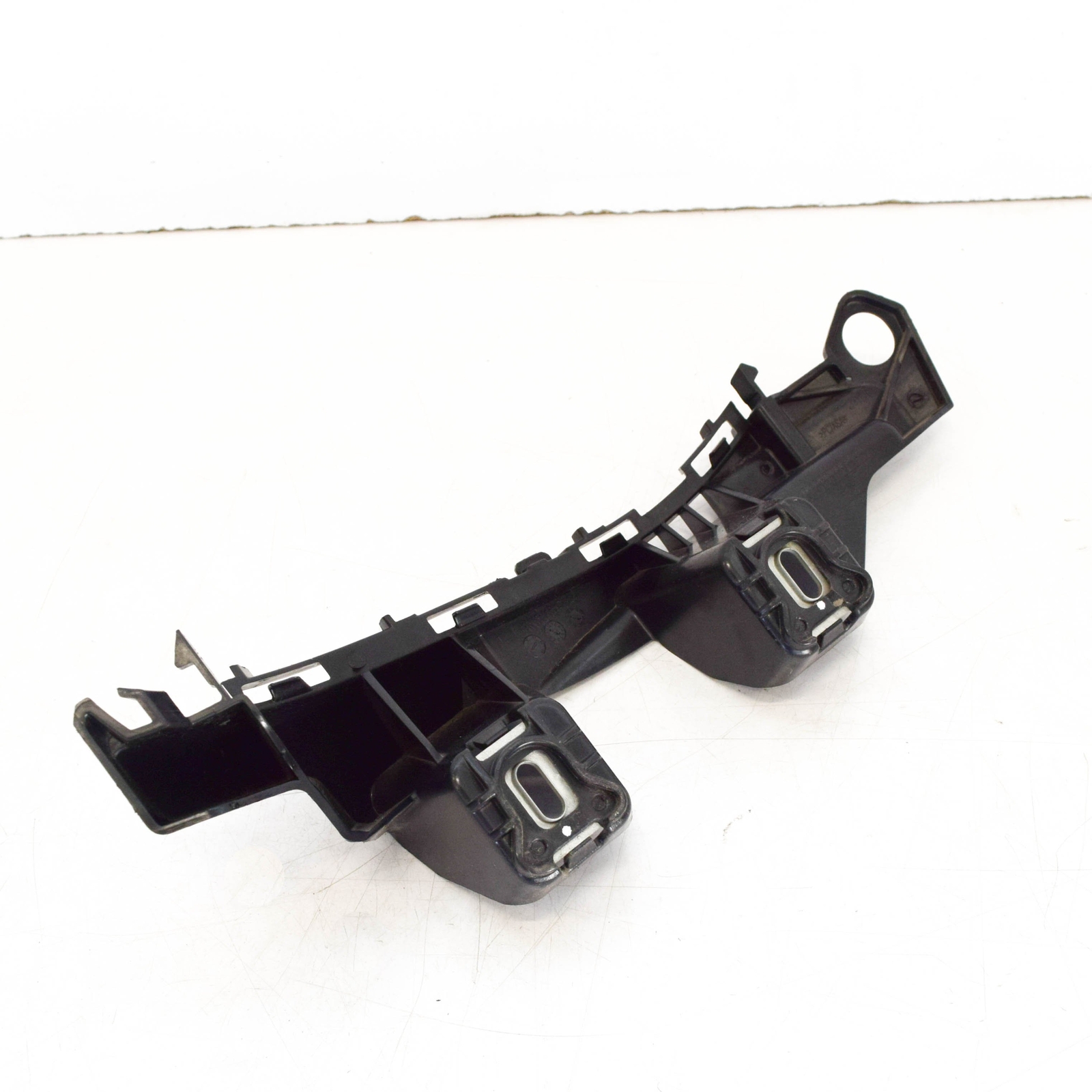 MB C-CLASS W205 2.0i 135Kw Supporto Paraurti Posteriore Destro ...