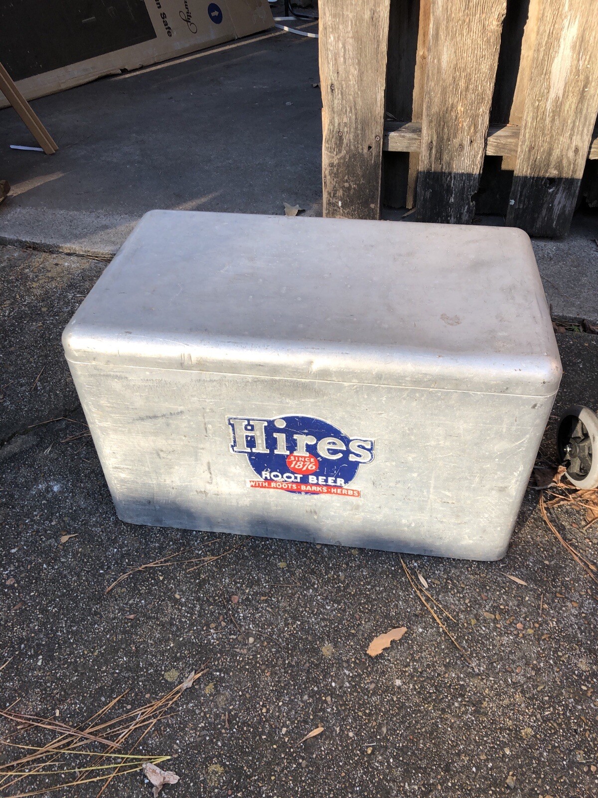 1950's Hires Root Beer Promo Cooler Icebox Original Drain & Trays 2 ...