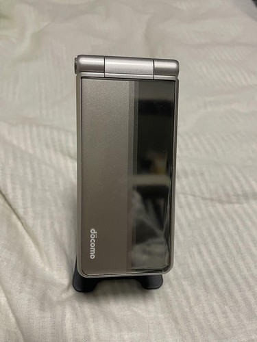 Panasonic Docomo P-01F Mobile Phone Japanese Flip Phone Garake Keitai ...